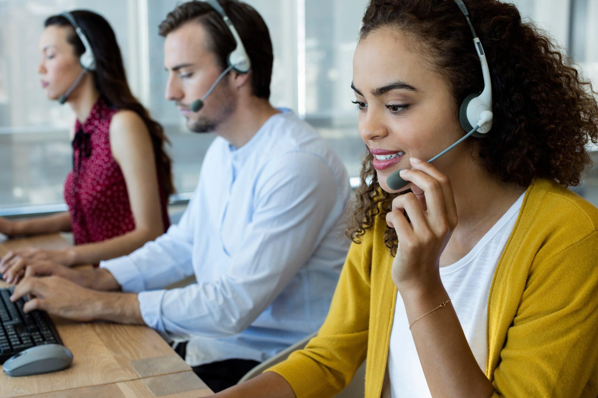 Legal Call Center Services for Law Firms | 24/7 Bilingual Intake